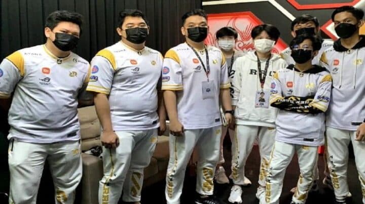 RRQ vs 아우라, RRQ 아우라 복귀 후 1위 굳히기