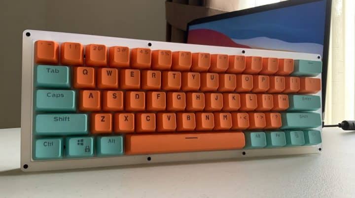 5 Rekomendasi Keyboard Mechanical Murah, Gaming Banget!