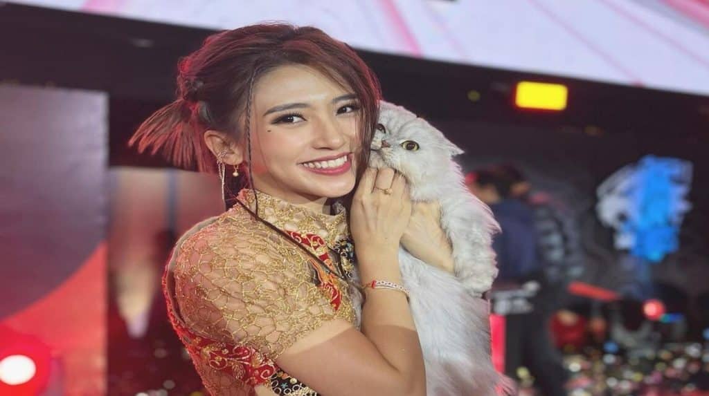 Clara Mongstar the Beautiful Caster Who Captures the Hearts of MLBB ...